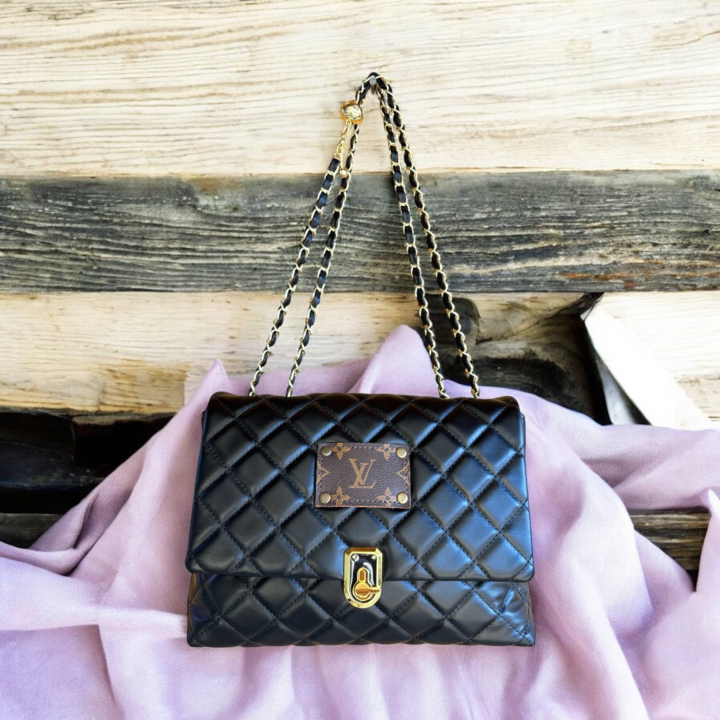 The Chloe – Open.And.True.